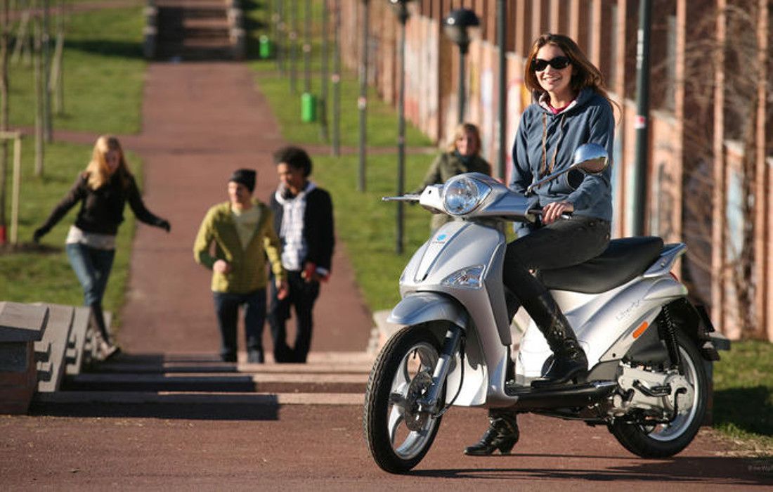 Louez votre Vespa à Rome - Destination Rome